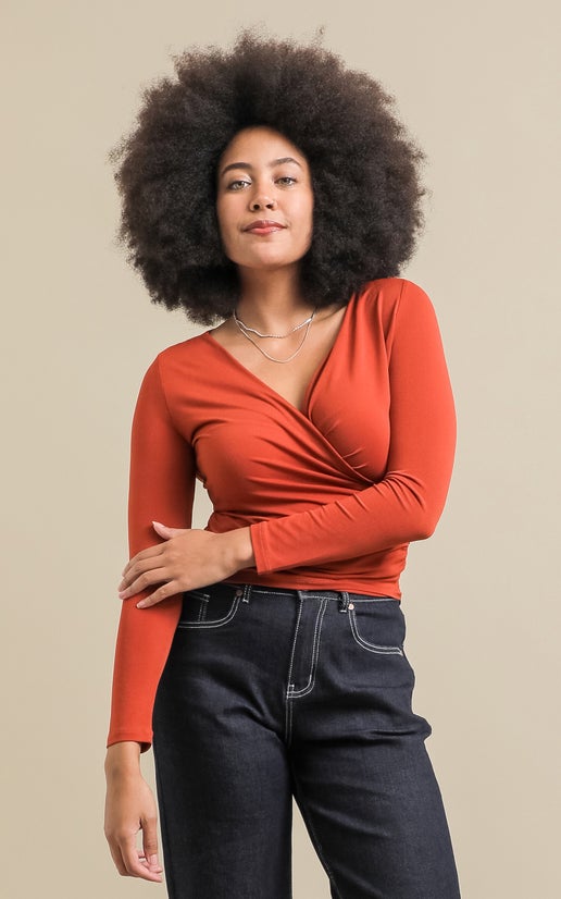 Shop our LS Cross Front Ruched Top in Sienna | Pagani